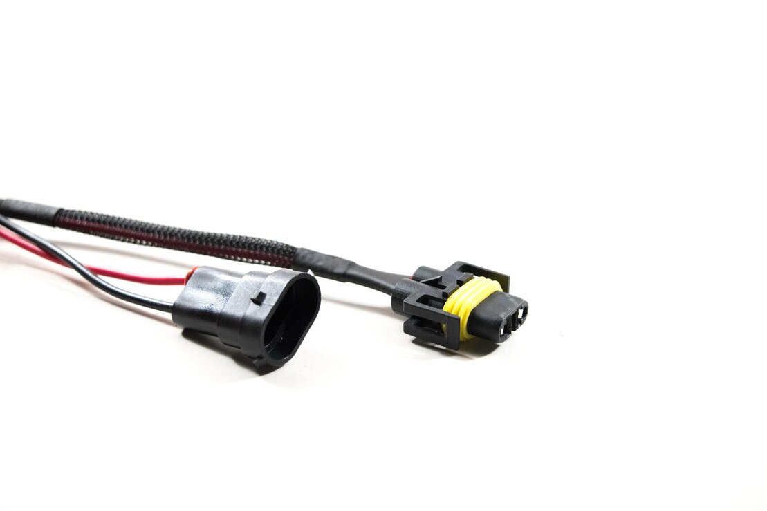 9006 Style Pass-Through Harnesses with Grommet | TRS GTR.A015